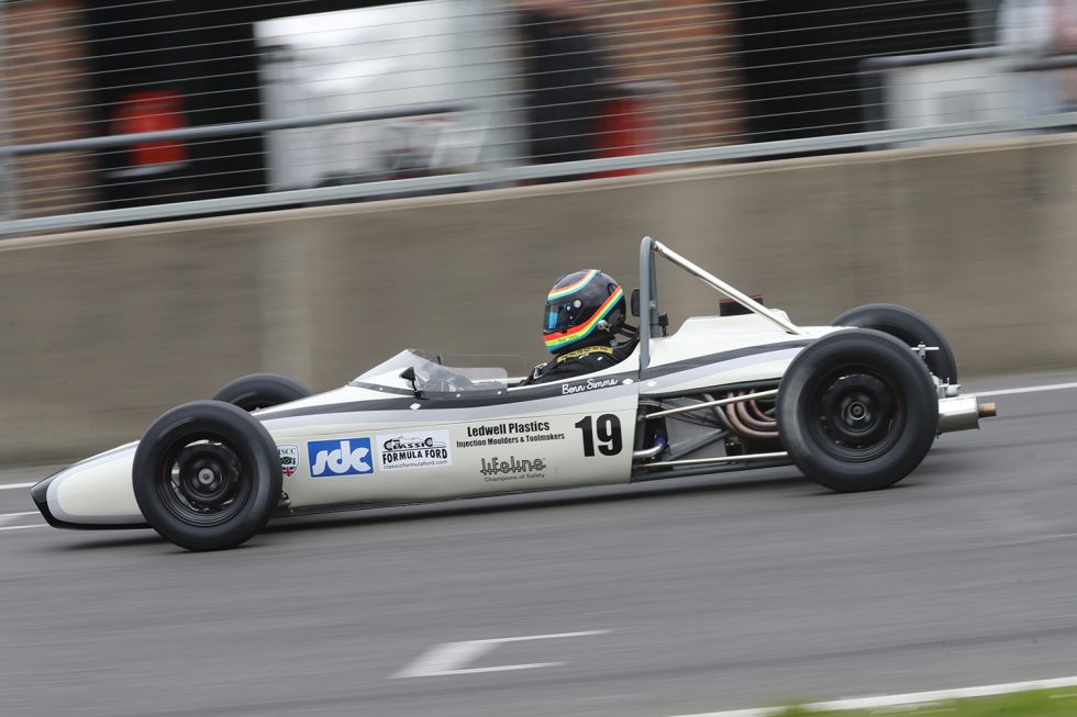 Simms stars as HSCC season opens at Snetterton | Historic Sports Car Club